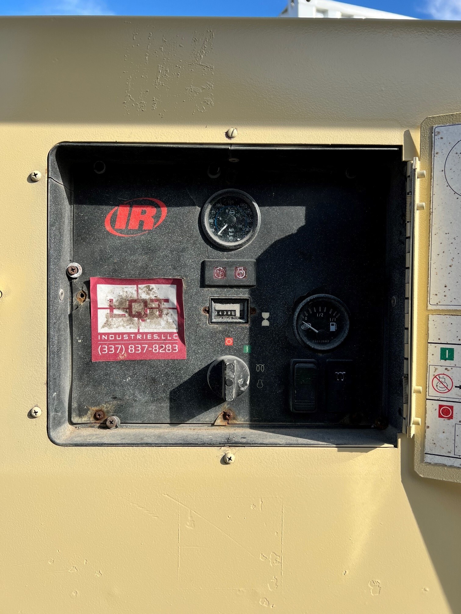 Used Doosan XP375 Diesel Air Compressor 375 420579ULUC48