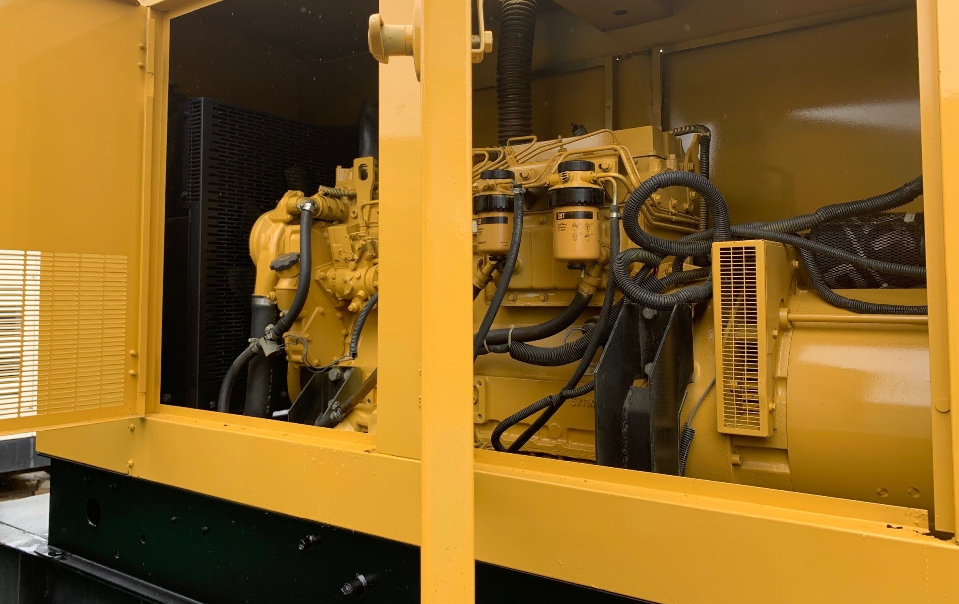 Low Hours Caterpillar CD100 Diesel Generator 100 2034877