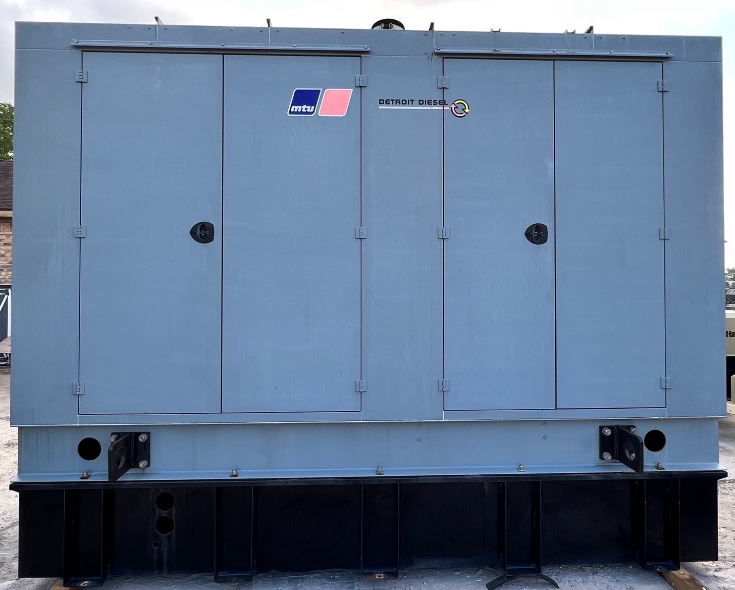 Like New MTU 350kW Diesel Generator 350 151412-0907