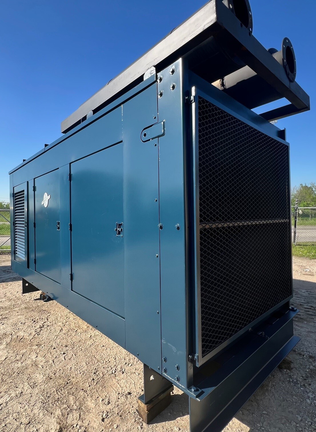 Used Stewart and Stevenson 750kW Diesel Generator 750 16VF7657