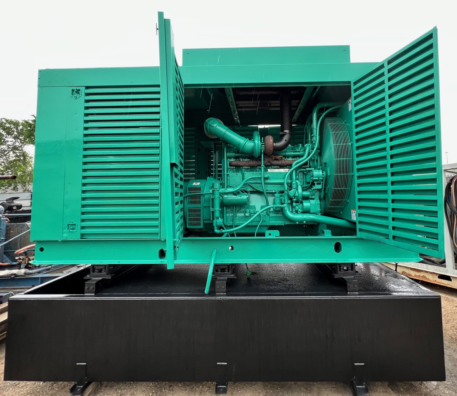 Used Cummins 400DFEB Diesel Generator 400 E940542184